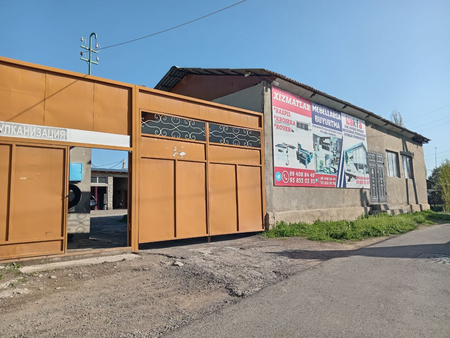 Нотурар бино срочно сотилади. Нархи келишилади