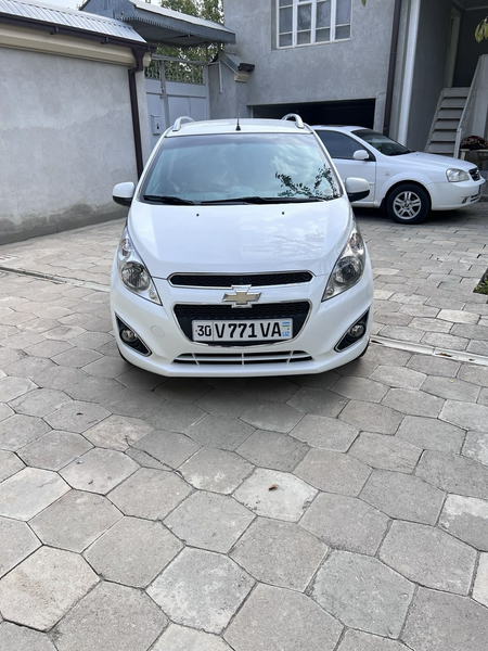 Chevrolet spark 2017 AT full