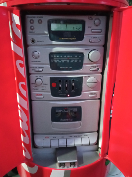 Magnitafon antkuvar coca cola sotiladi