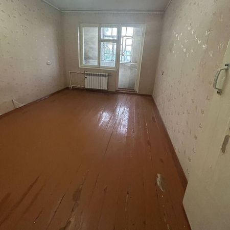 Тезда 3хоналик 4каватда квартира сотилади на Пиридастгир, Семург,средн