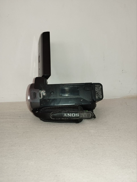 Sony HDR-PJ540 Гибрид