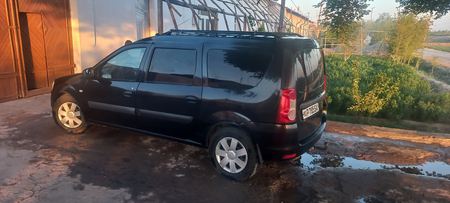 Lada Largus 2015