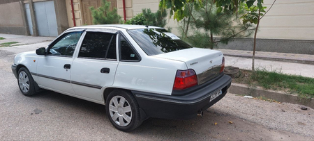 Nexia  1  Daewoo