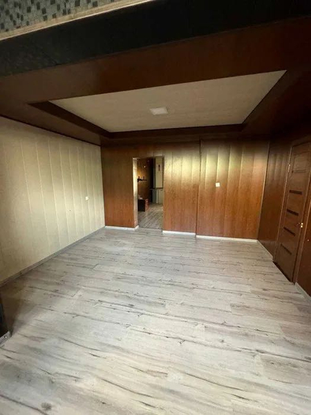Алайский (Абдулла Кодирий) 220м2 аренда офиса 6ком