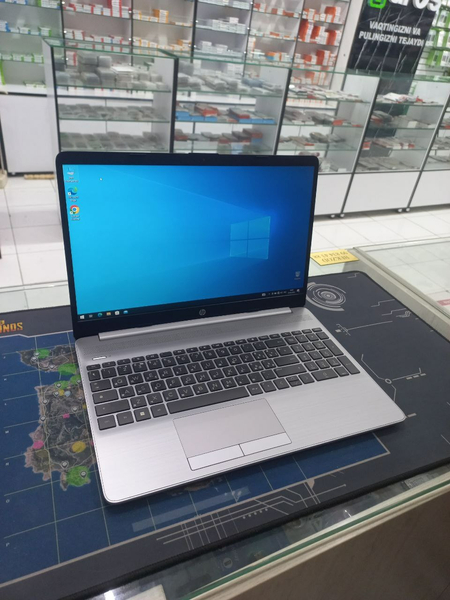 HP Ryzen 7  5700U