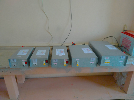 Инвертор 12v+24v=220v Юпс