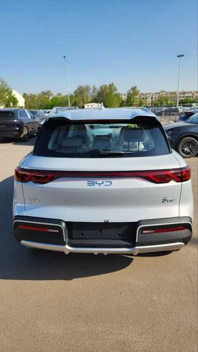 BYD Yuan Up Muddatli to'lovga qilib beriladi 2024