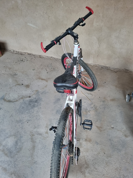 Veloseped sotiladi