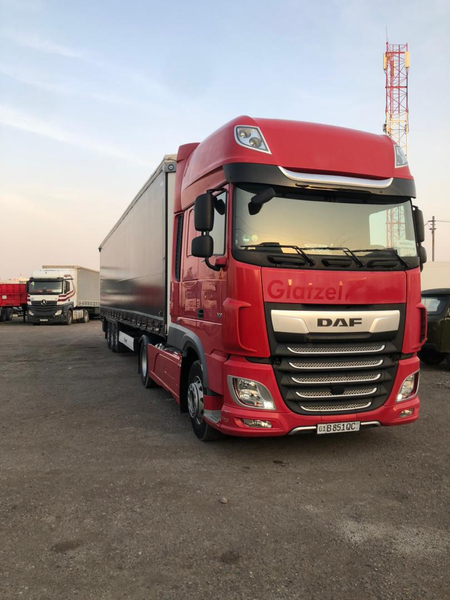 Продается тягачь DAF XV 480 и прицеп KRONE