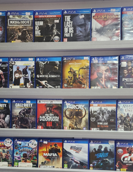 Продается игры для PlayStation 4 и 5