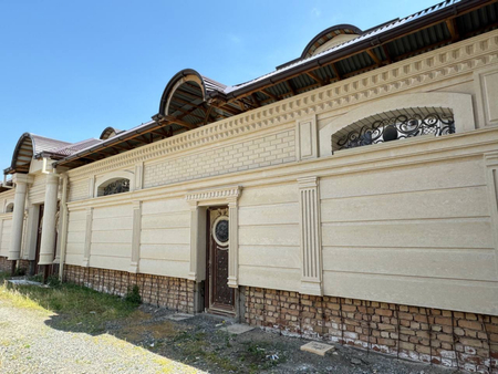 Евро шикарный Дом, Участок 3.7 сотик В Городе Самарканд.