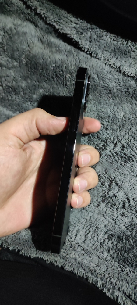 Iphone 13Max xolati zor