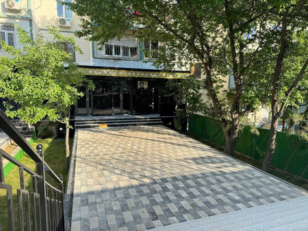 Продается Офисное помещение 70 м²  на Яшнабадском районе (J2958)