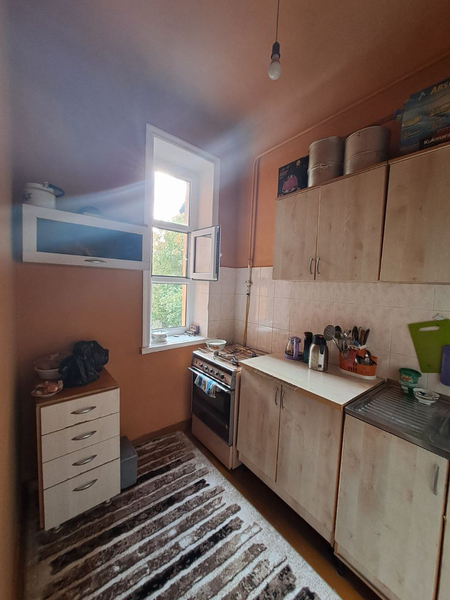Продаётся квартира в центре Чирчик