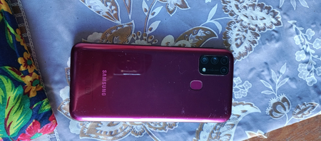 Telefon samsung M31 sotiladi
