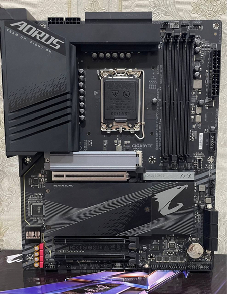 Gigabyte z790 aorus elite ax ddr5