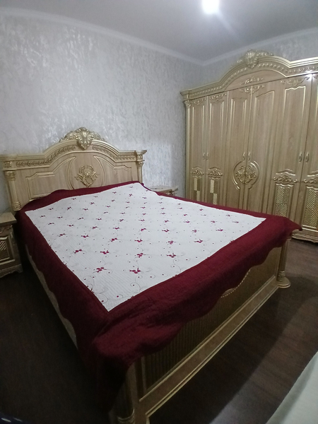 Kvartira sotiladi 2 xonali 1 chi qavat