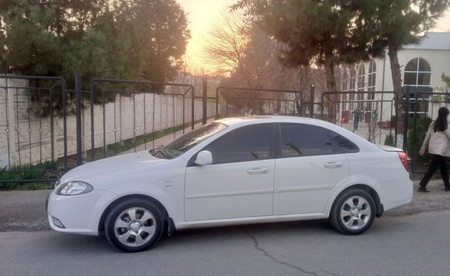Gentra 3 с камерой, люком, Magic Car и монитором