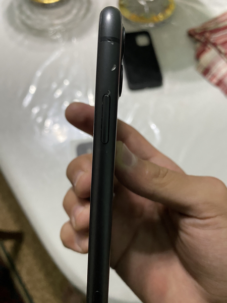 iphone 11sotiladi