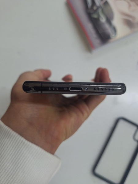 Iphonexs xolati yaxw 64gb