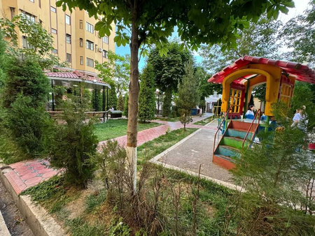 Ул. Паркент, 9/9: уютная 4-к. квартира для семейного жилья (J3564)
