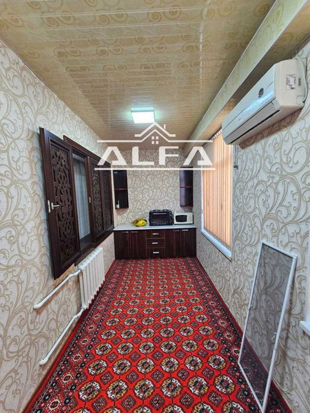 3 xonali 85m² 2-qavat sotiladi.