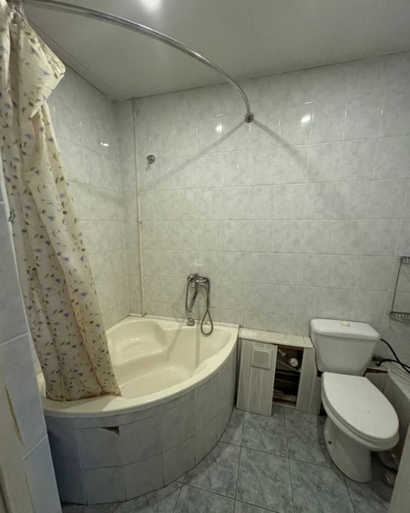 Продается квартира ул.Шота Руставели 3 комнатная 87м2