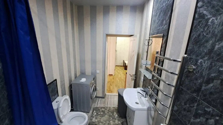 СРОЧНО продается квартира Мирзо-улугбек ( К133 )
