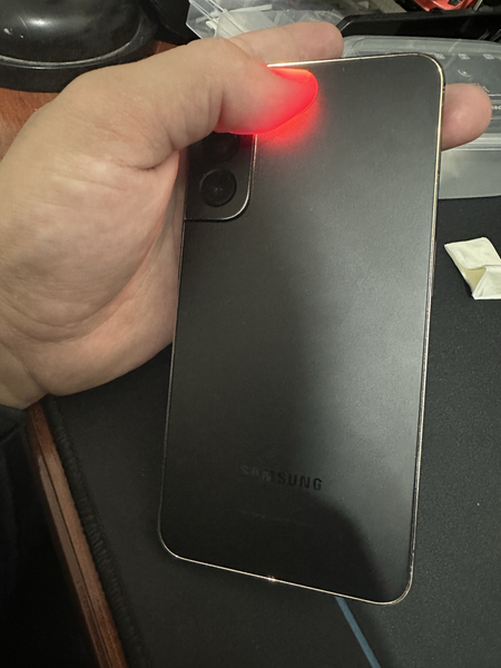 Samsung galaxy s22+ plus; 8+8/256; black