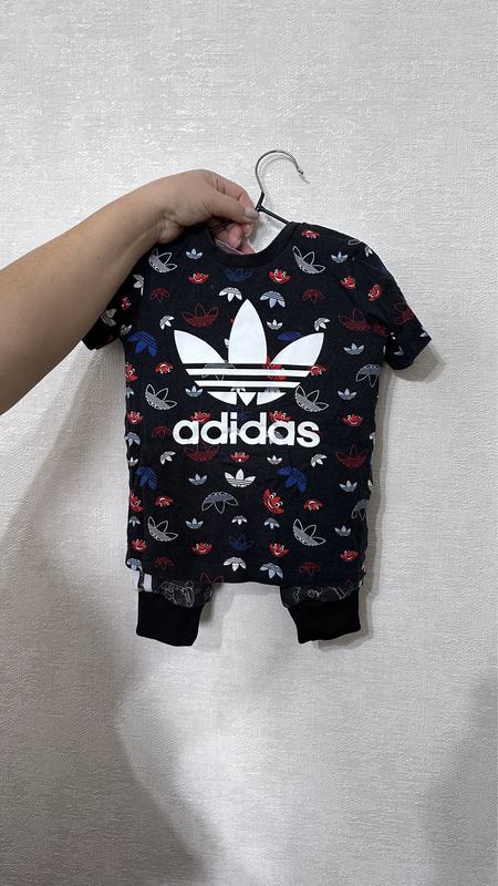 Костюм adidas