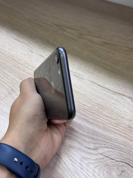 iPhone 8 64Gb black