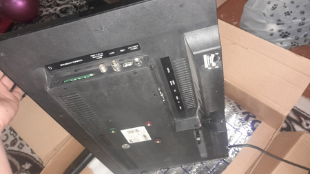 Tilvezor Artel 24 Uzdigital Karta Tuner Xamasi Bir joyda