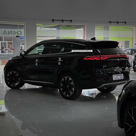 Byd Tang 7 kishilik 730 km zapas xodi