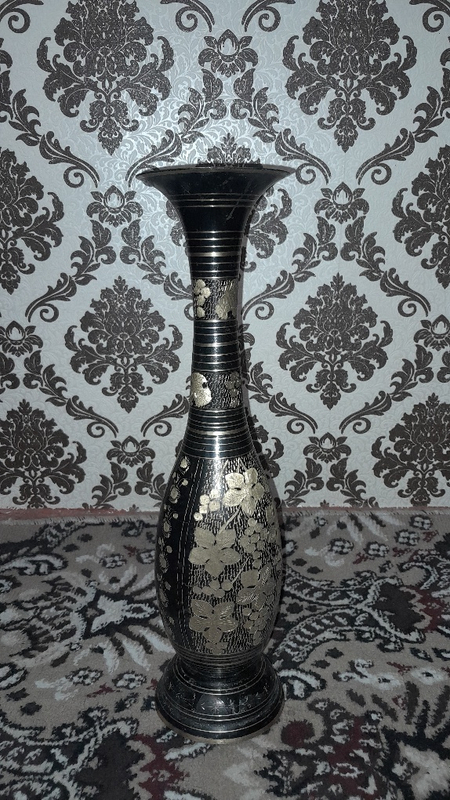 Историческая ваза
