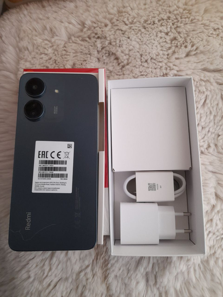 Redmi note 13C 8/256