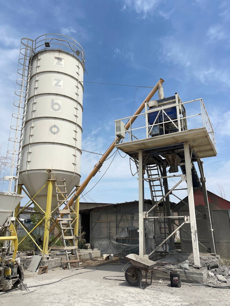 Rassianing ZZBO kompaniyasining 35 kub/soat beton zavodi sotiladi