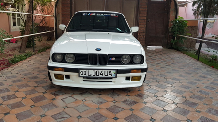 bmw e30 1987 xolati zor