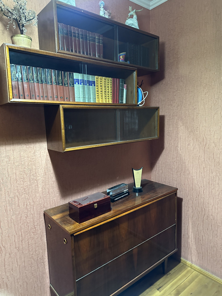 Mebel bilan divan arzon natxda sotiladi