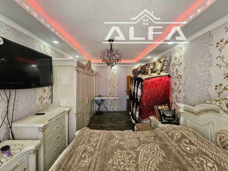 3 xonali 85m² 4-qavat sotiladi.