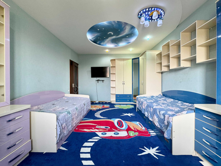 СРОЧНО! Продается 3 ком квартира 120 м2 банковский дом улица Нукус
