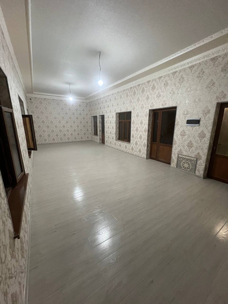 ЯнгиХает, Олчазор маҳаллада участка сотилади
3 сотих, 6+ошхона