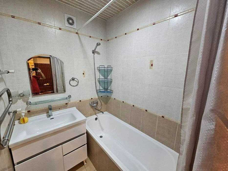 БИЙ• Чайхана Салом • 2-комн • 70 м² • этаж 2/9 • [КА:009]
