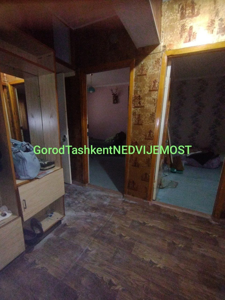 Срочно продается! 2-х комн переделанная в 3х комн. Куйлюк Массив-2.