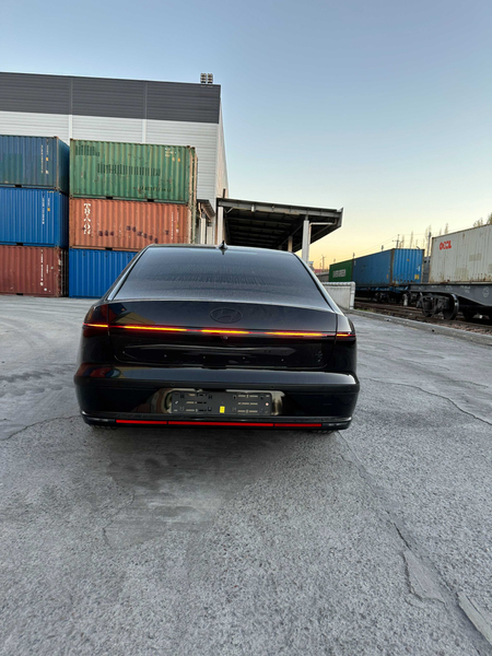 Продаётся  Hyundai Grandeur 1.6 Turbo Hybrid , . Black edition Full