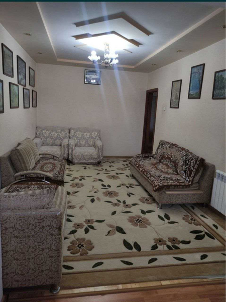 (К128966) Yakkasaroy tumanida 3-xonali kvartira sotiladi