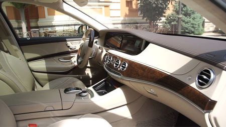 Mercedes Benz 222 S400