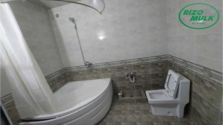 Продается дом Уч Кахрамон пост 6 км ААА