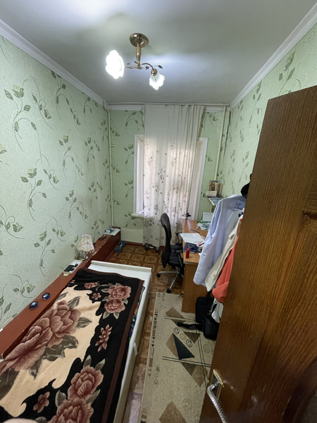 Продаётся уютная квартира на массиве Феруза!