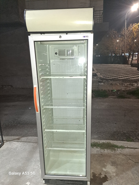 Витириннахоладелник