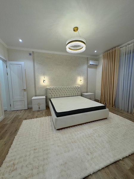 Продается Евро дом Ор-р: махалля Амир Темур 280м2